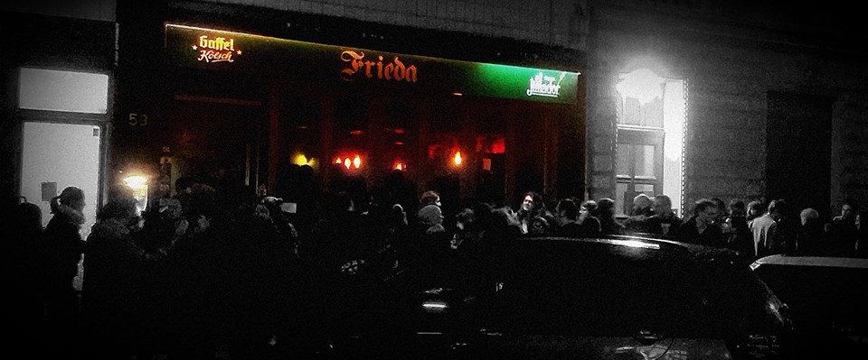 Punkrock und Schnaps in der Frieda Bar | Mit Vergnügen Köln