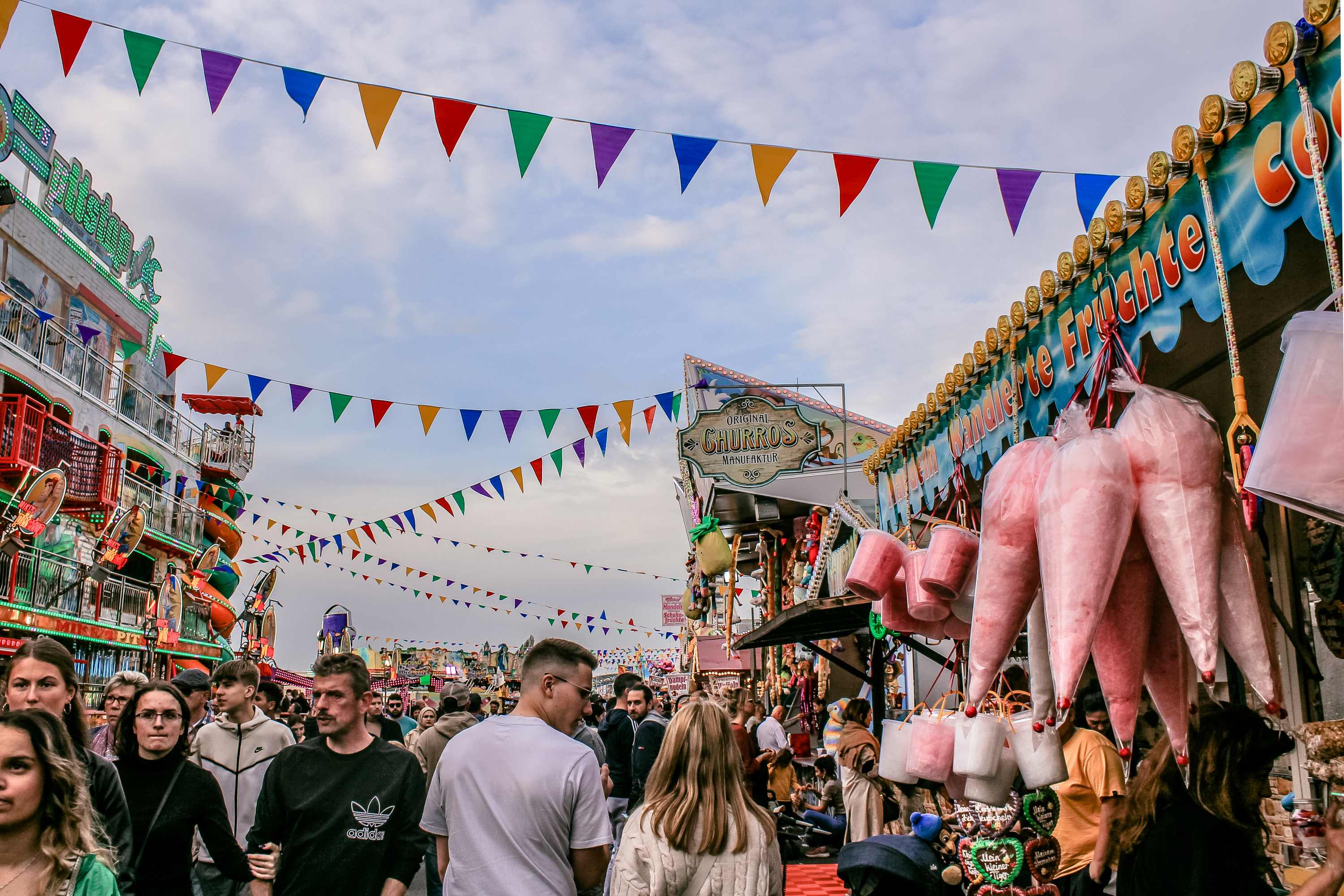 Osterferien, Kirmes und Tanzverbot – die Wochenvorschau | Mit Vergnügen ... Osterferien, Kirmes und Tanzverbot – die Wochenvorschau | Mit Vergnügen ...