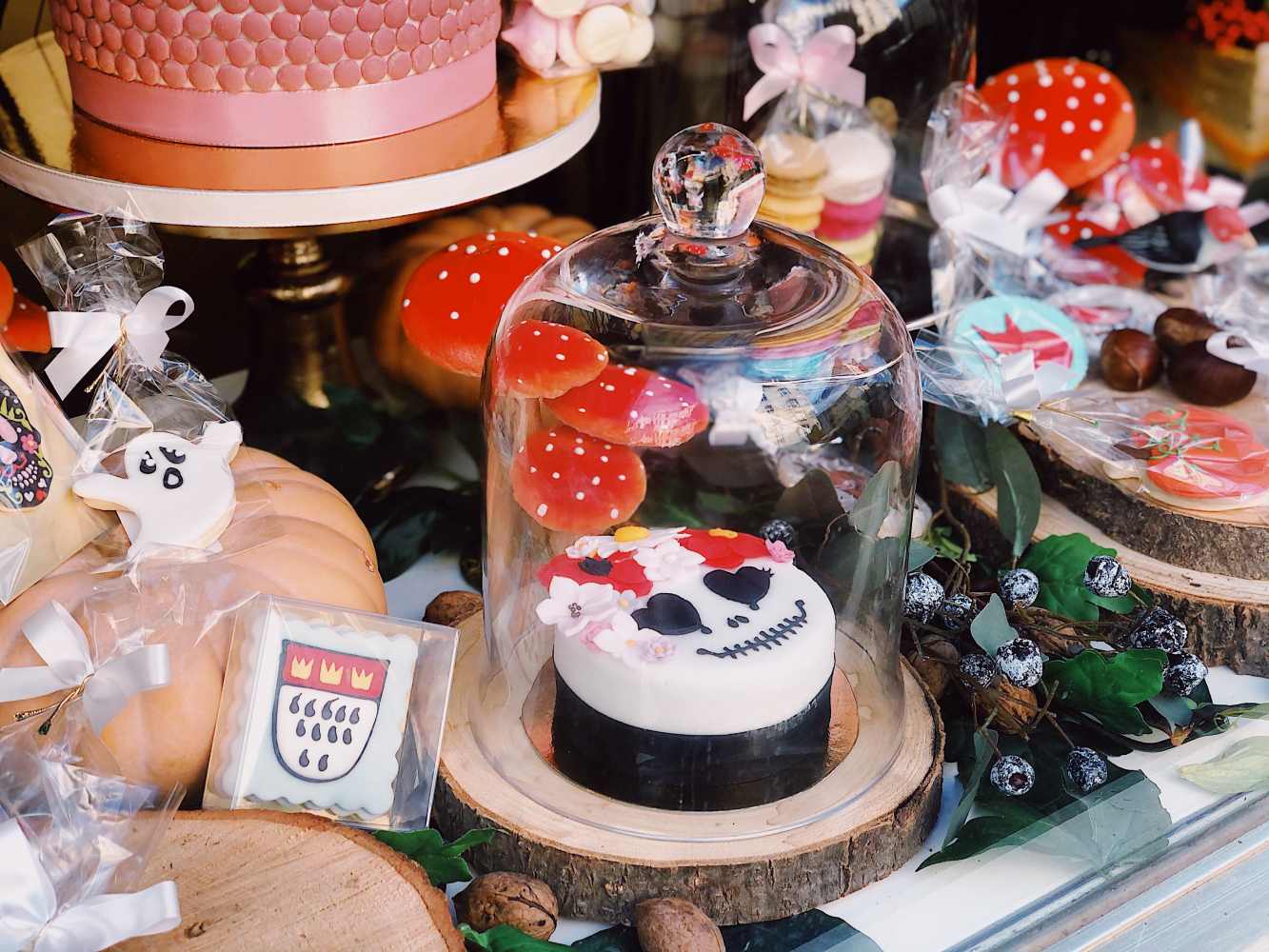 Ausgefallene Teilchen und Torten bei Madame Miammiam | Mit Vergnügen Köln