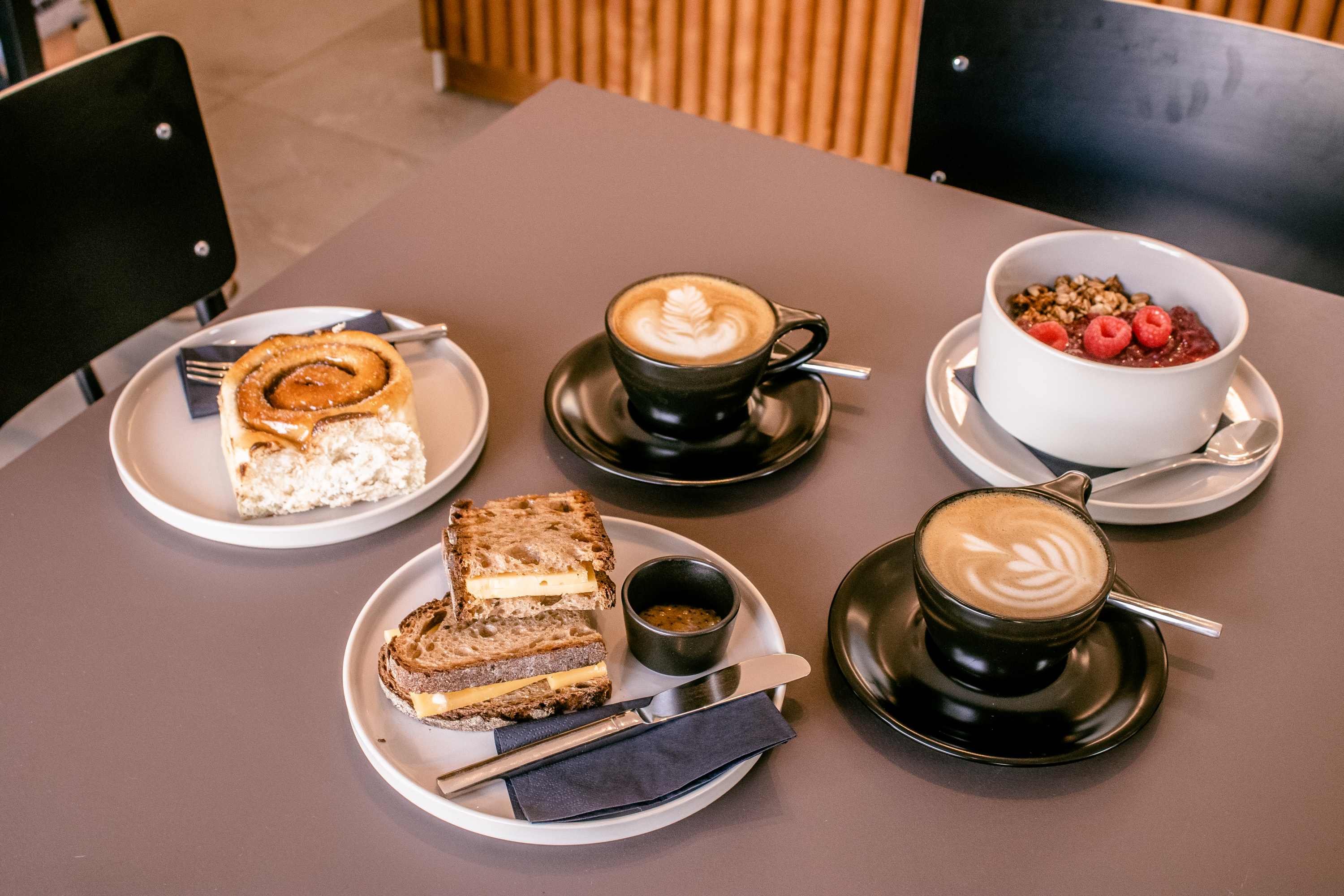 Anguli Coffee bringt Specialty Coffee nach Nippes | Mit Vergnügen Köln